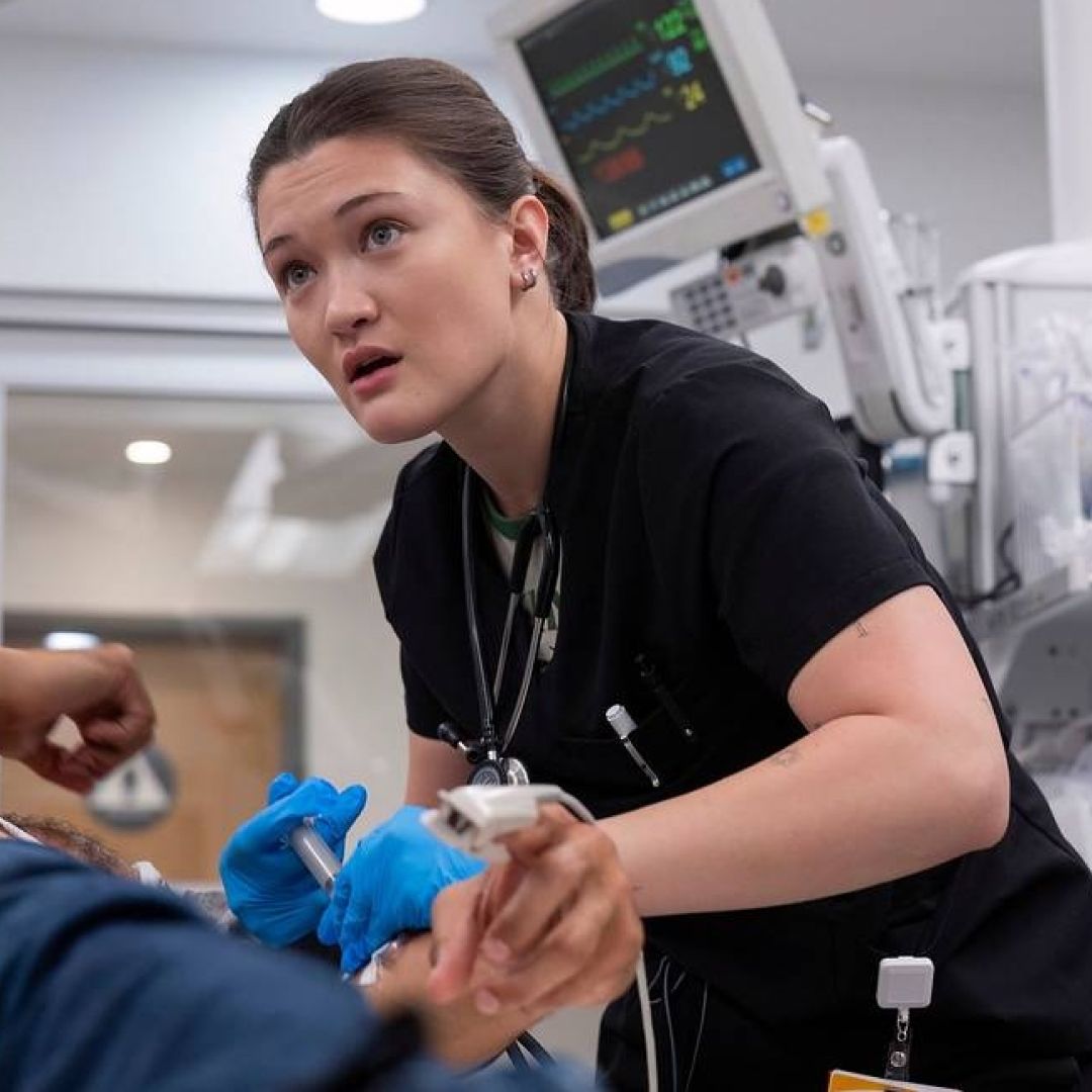 Who Plays Dr. Mel King on 'The Pitt'? Meet Taylor Dearden | Marie Claire