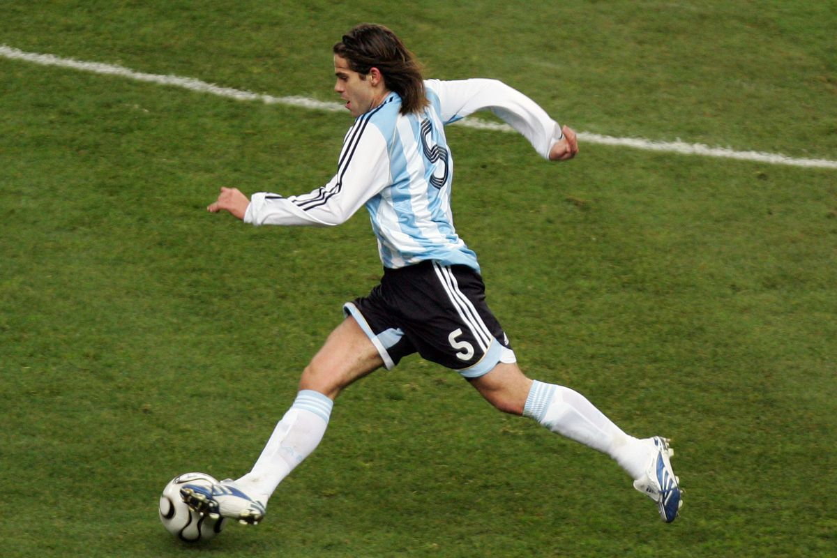 The best Argentina midfielders ever | FourFourTwo