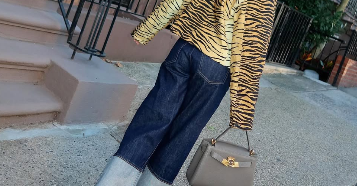 15 Holiday Denim Outfits to Wear to Festive Parties | Who What Wear