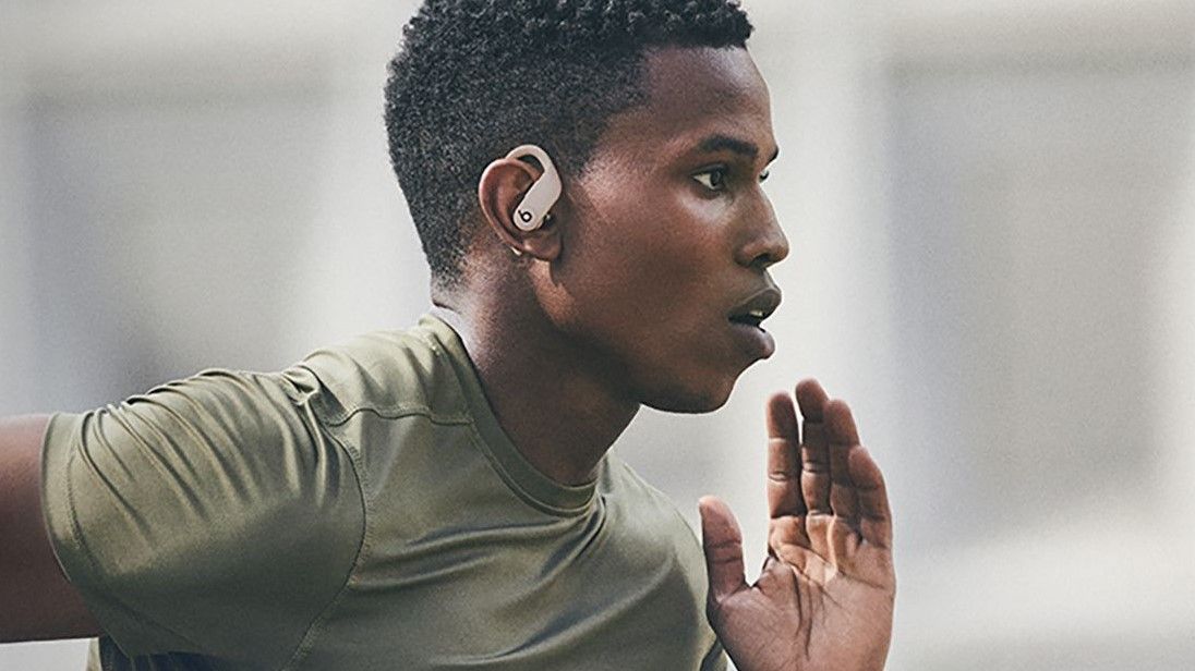 The best running headphones: tested on the roads and trails | Advnture