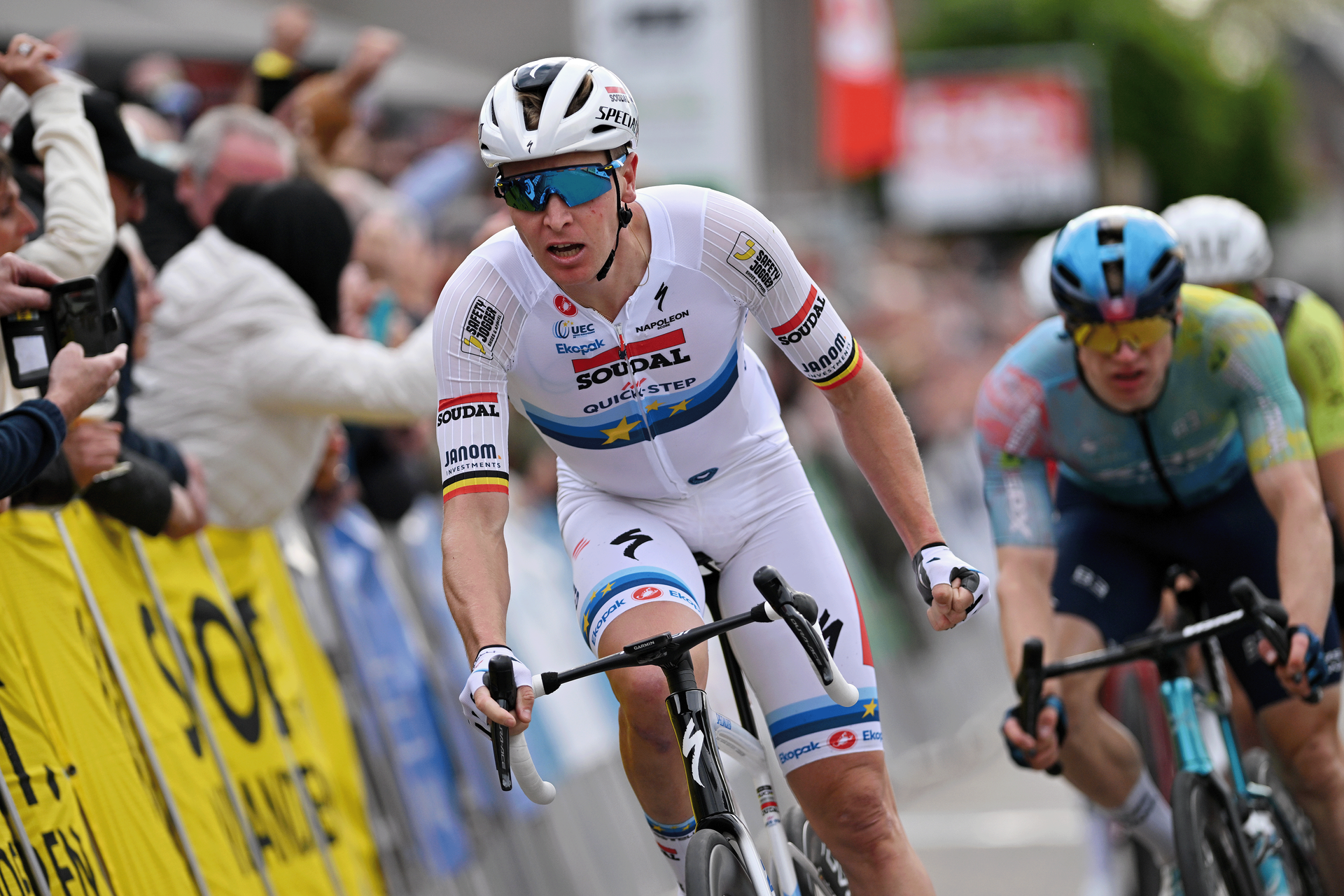 Omloop van het Houtland: Tim Merlier dominates sprint for 15th victory ...