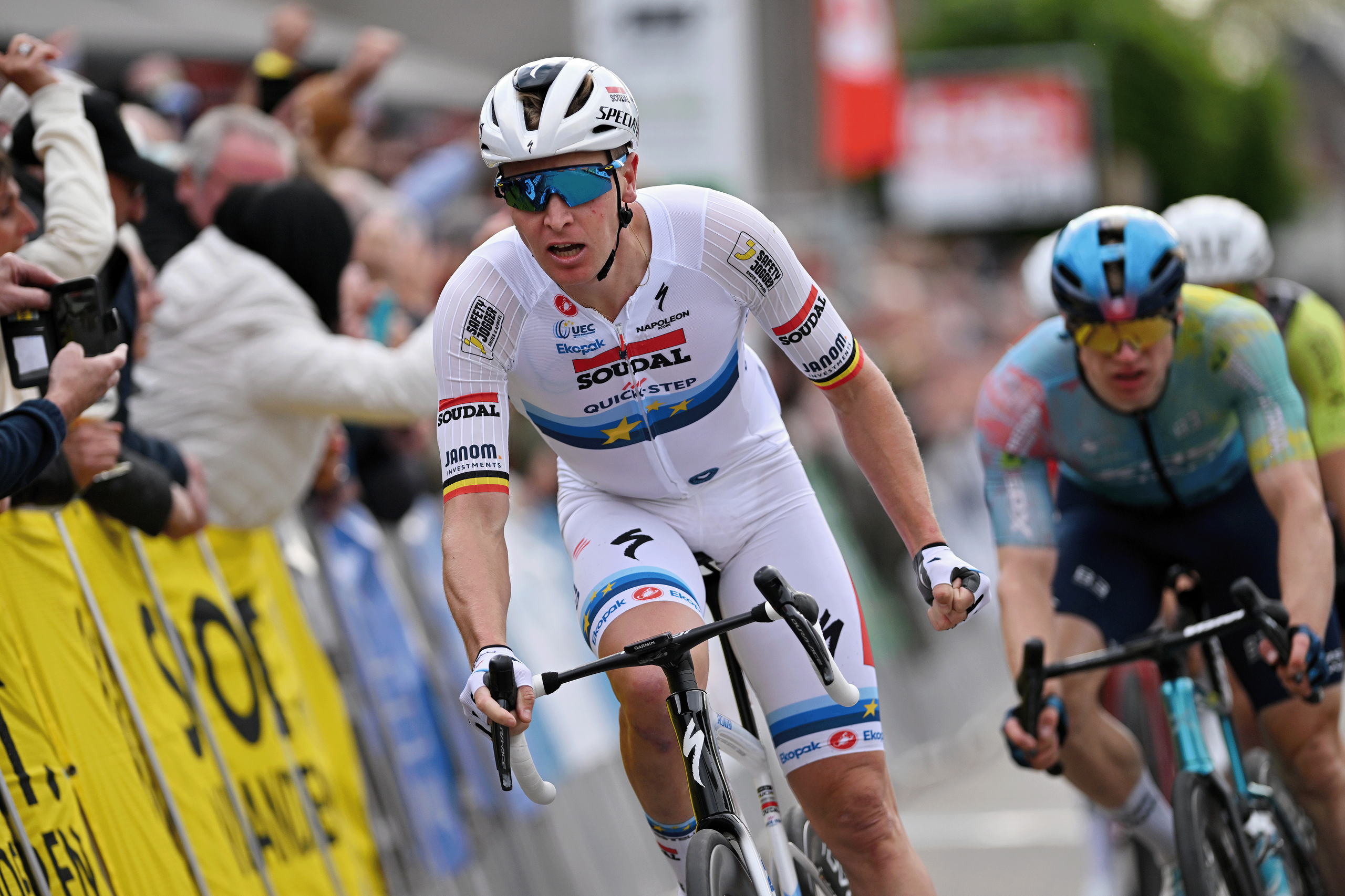 Omloop van het Houtland: Tim Merlier dominates sprint for 15th victory ...