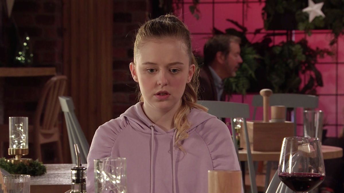 Coronation Street spoilers: Emma Brooker uncovers the truth! | What to ...