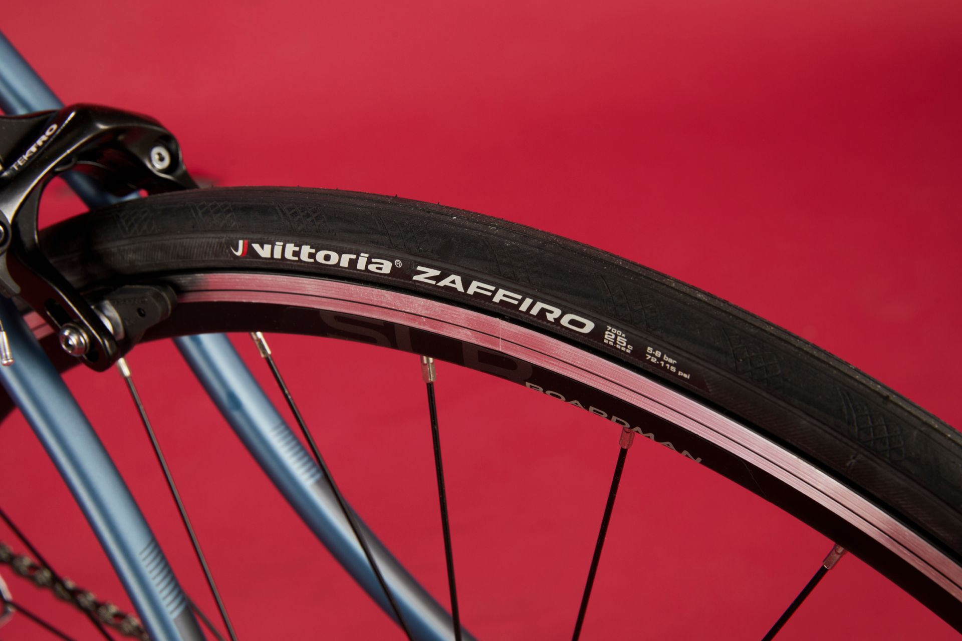 Boardman SLR 8.6 review - great value but the frame outclasses the ...