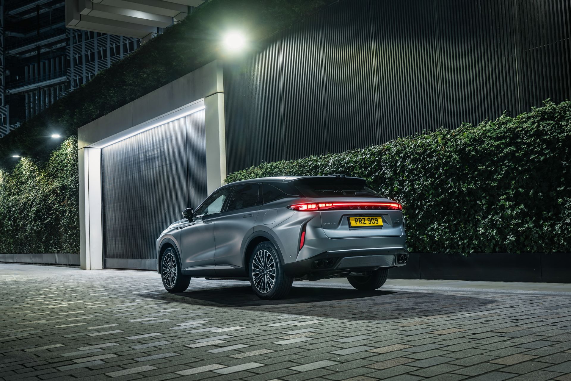 Omoda 9: Not a Range Rover, but it might be the next best thing ...