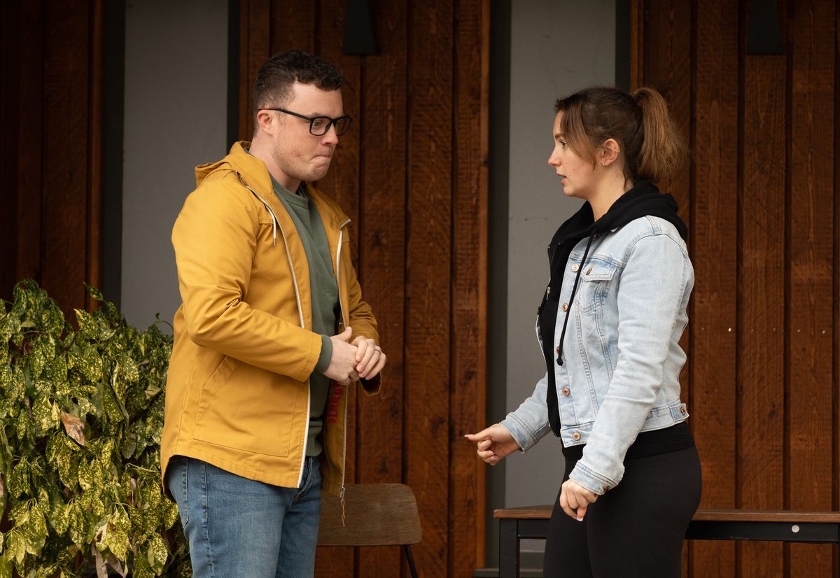 Emmerdale spoilers: Vinny Dingle kisses Gabby! | What to Watch