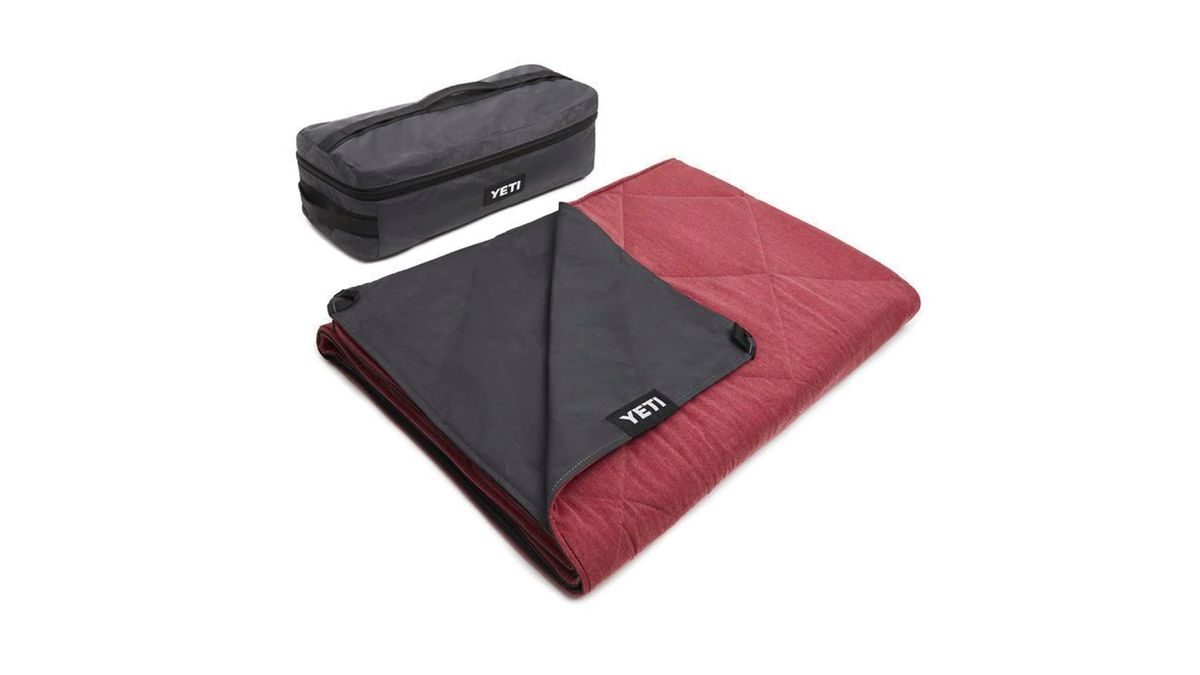 Yeti Lowlands Blanket review | Advnture