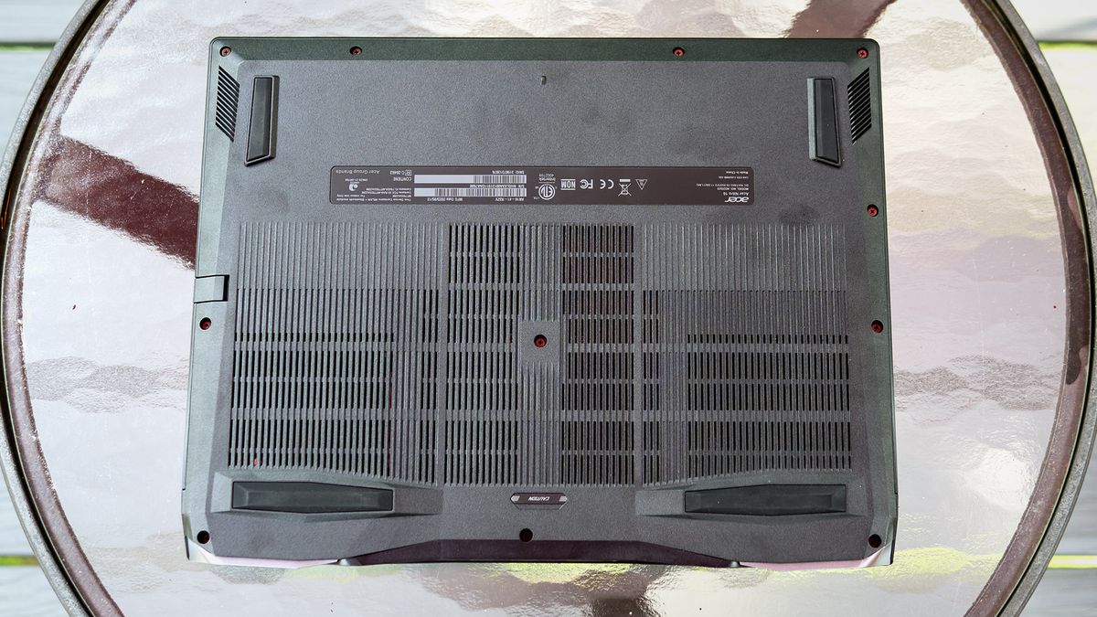 Acer Nitro 16 Review: Entry-Level Gaming Excellence | Tom's Hardware