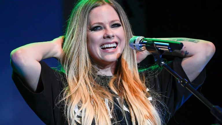 Yungblud Chopped Avril Lavigne's Hair Off to Promote a Song | Marie Claire