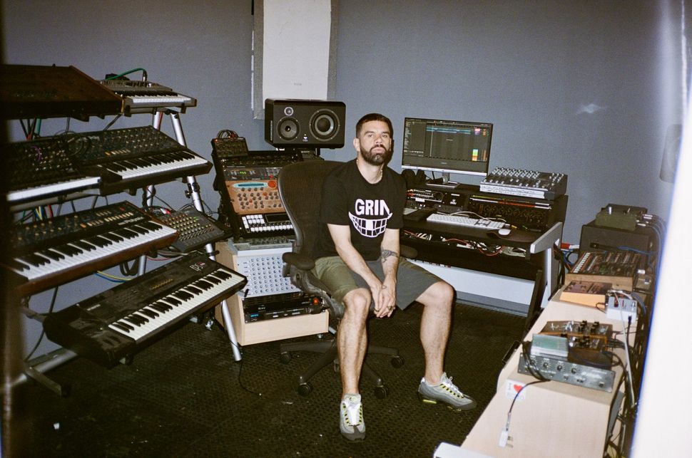 Mella Dee: "That's the type of music I want to make: deep, dark and ...