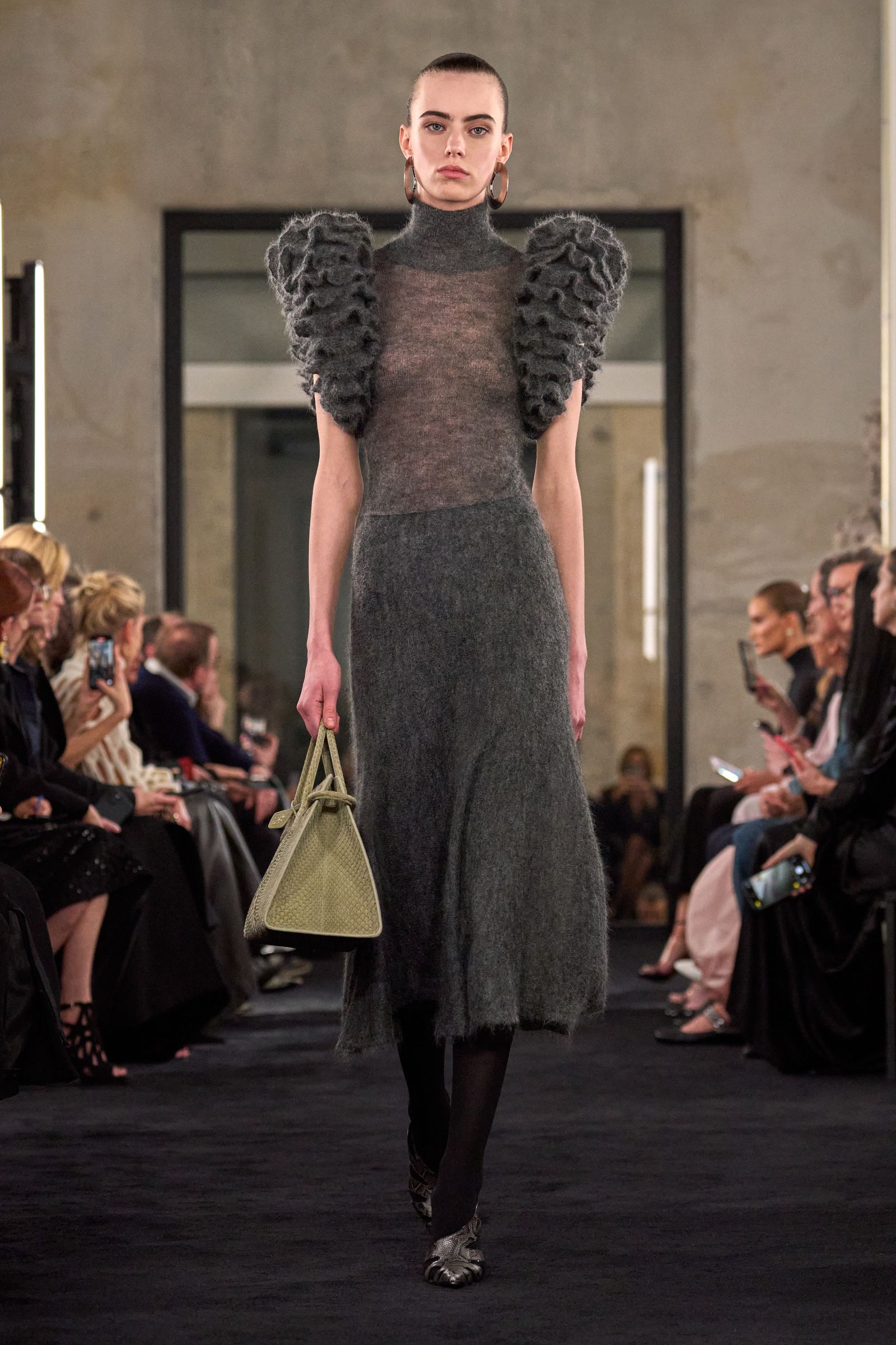 Alaïa Fall 2025 Runway Review | Who What Wear