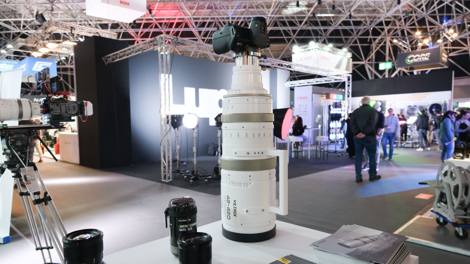 Report: Chinese lens manufacturers are developing autofocus zoom lenses ...