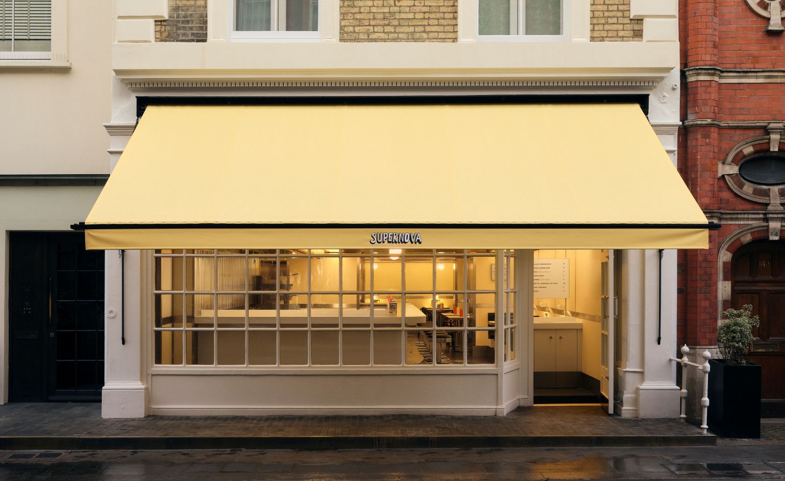 Tour Supernova’s new joint: smash burger, but make it Mayfair | Wallpaper*