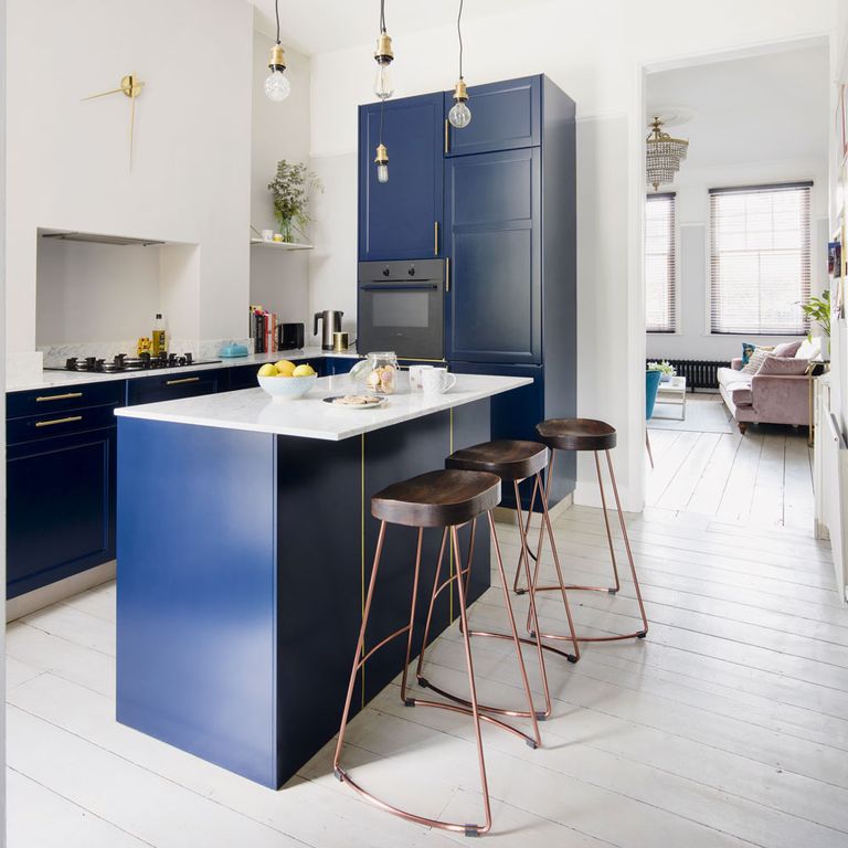 18 navy kitchen ideas to show how to use this stylish shade | Ideal Home
