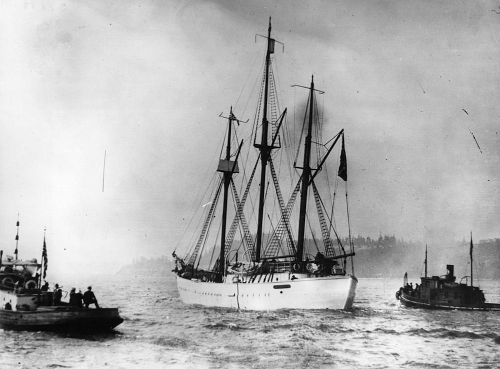 In Photos: Norwegian Explorer's Ship Raised from the Arctic | Live Science