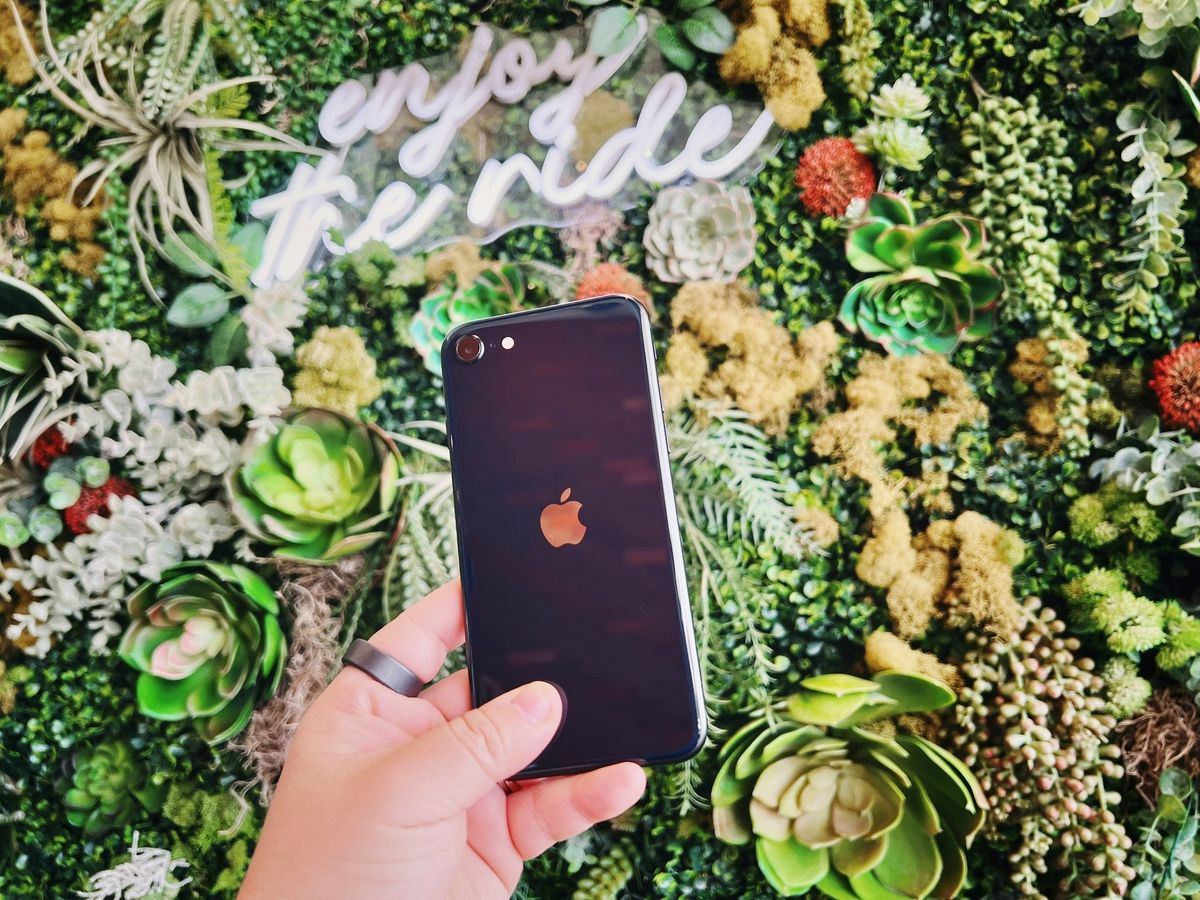 iPhone SE review (2022): iPhone on a budget | iMore