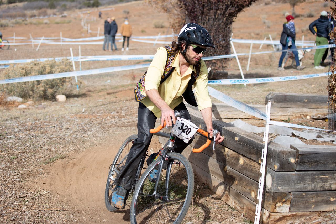 Photo essay: scenes from Durango's wild Single Speed Cyclocross World ...