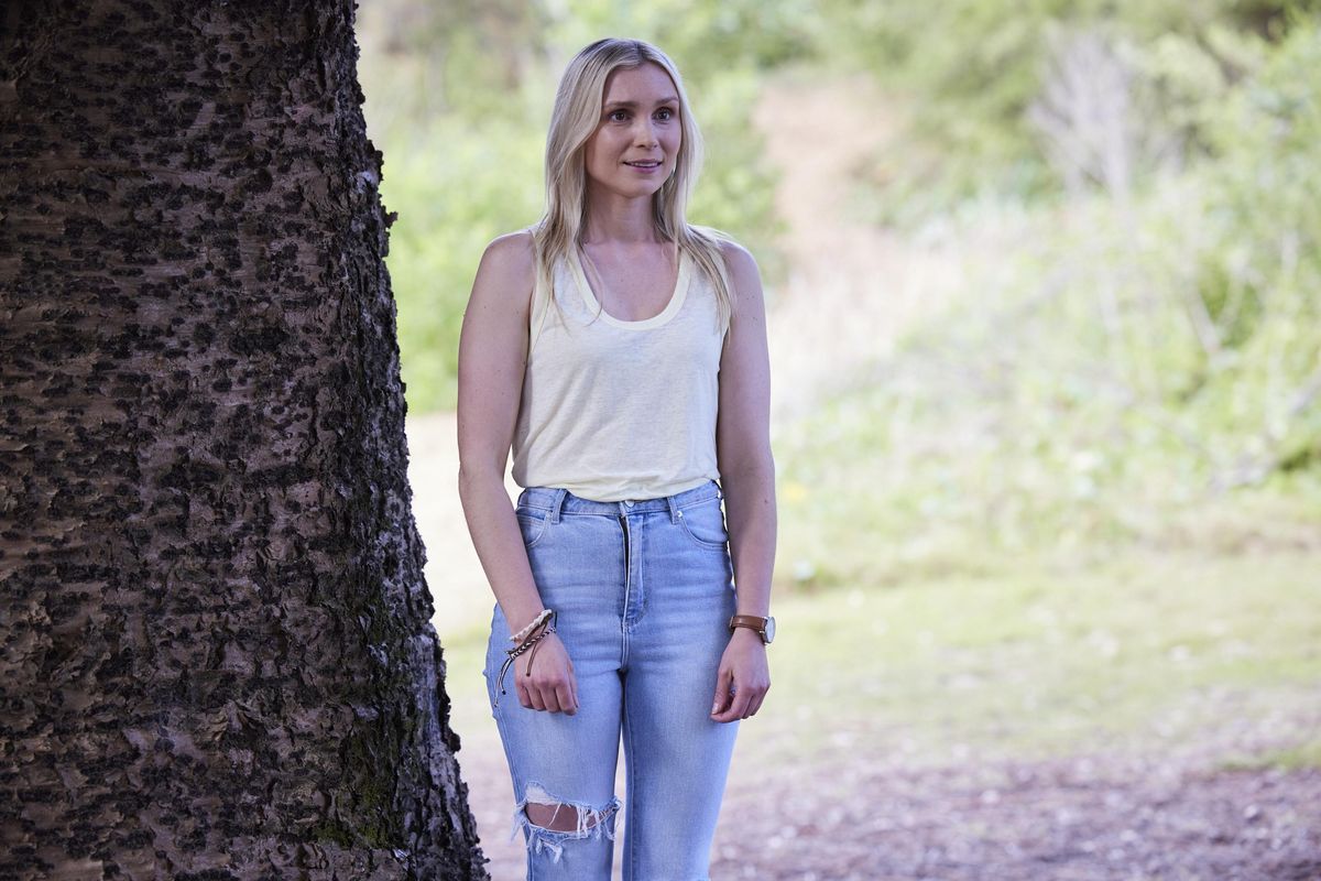 Home and Away spoilers: Logan Bennett meets a MYSTERY woman! | What to ...