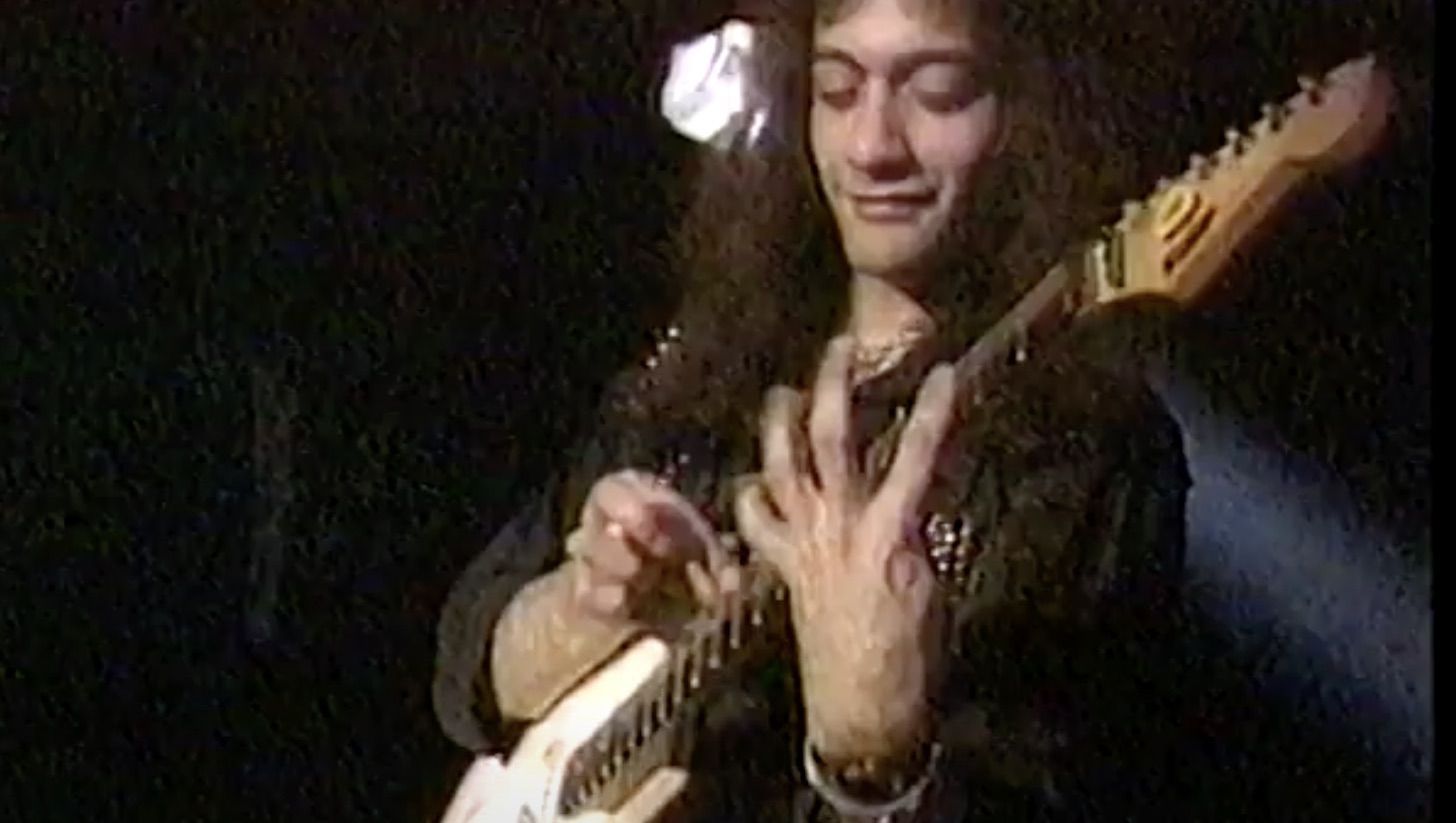 Watch Vito Bratta bring the house down at New York's Ritz club with ...