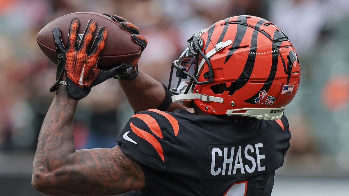 How to watch Monday Night Football | What to Watch