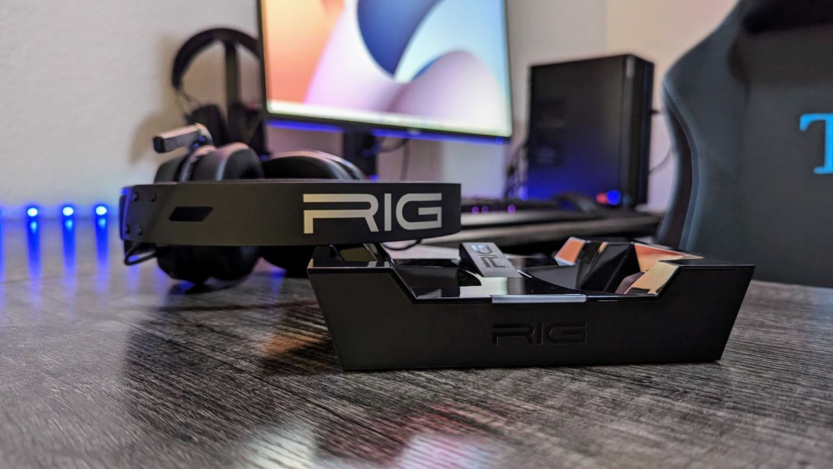 Review: The RIG 900 MAX HX is a great premium Xbox headset | Windows ...