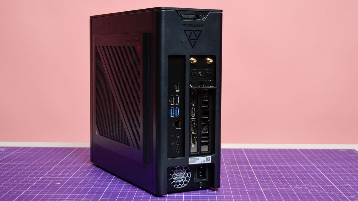 Asus ROG G22CH review: the Intel NUC Extreme lives on, at least in ...