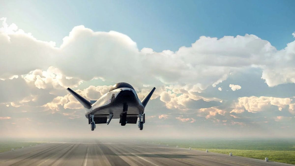Dream Chaser spaceplane will carry 'ScienceTaxi' lab to space station ...