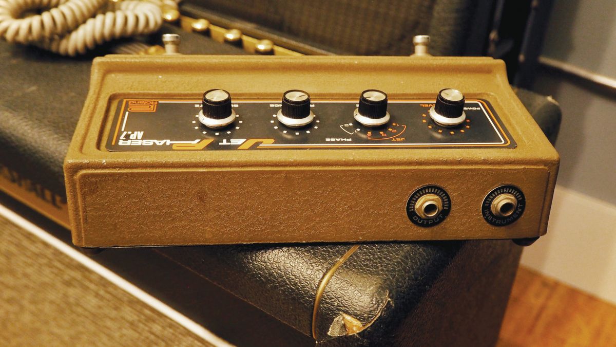 With Its Combination Fuzz-Phase Effect, Roland’s Jet Phaser AP-7 Can ...