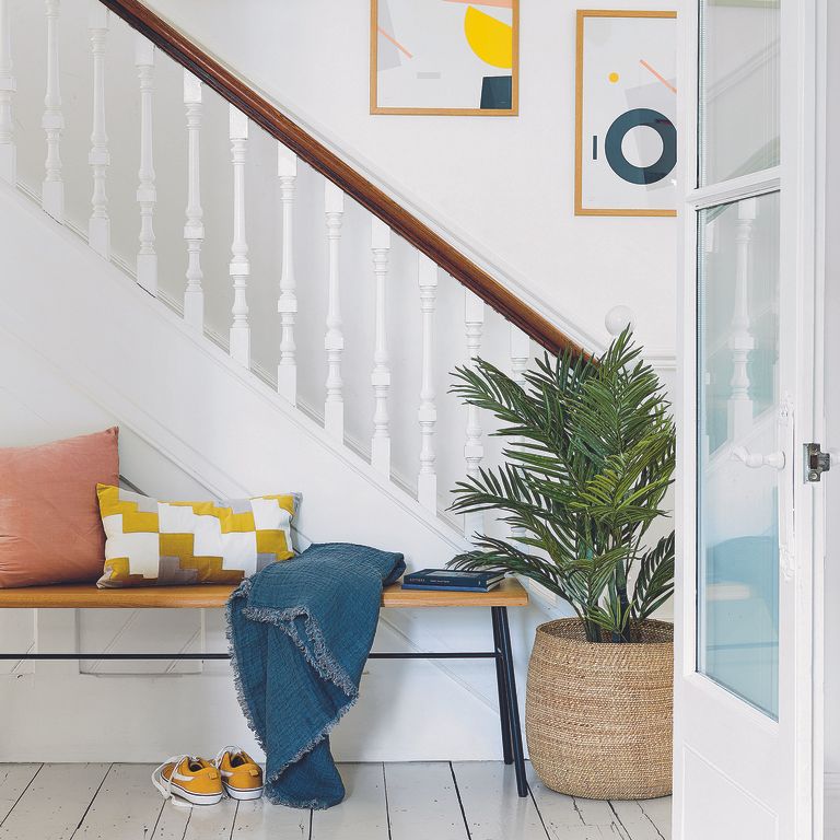 How to fix squeaky stairs - Professionals explain the best approach ...