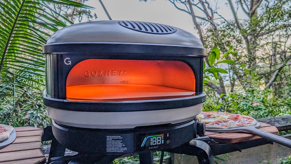 Gozney Arc XL review: this pizza oven is a crowd pleaser | TechRadar