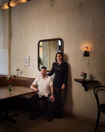 Leon’s restaurant New York: beauty and family history dine side by side ...