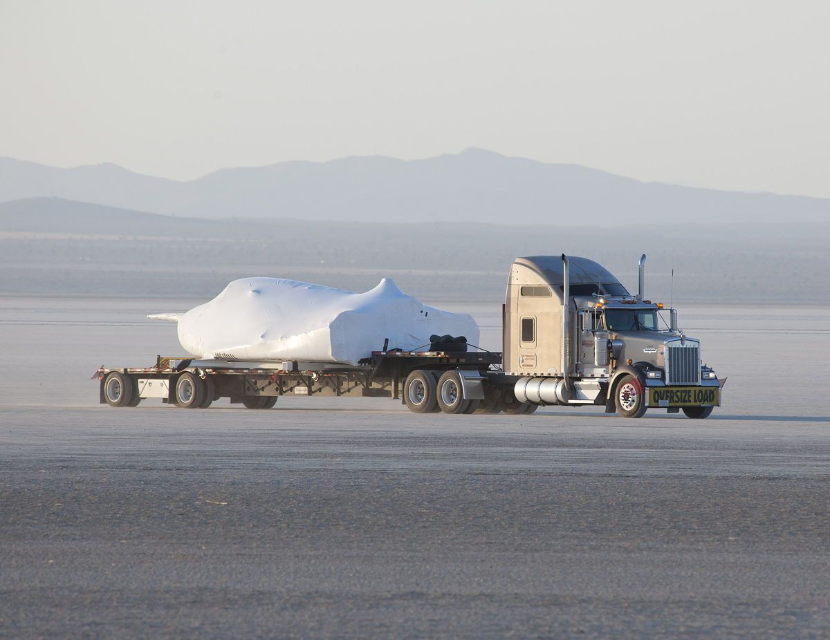 Private Space Plane Arrives in California for Key Flight Tests | Space