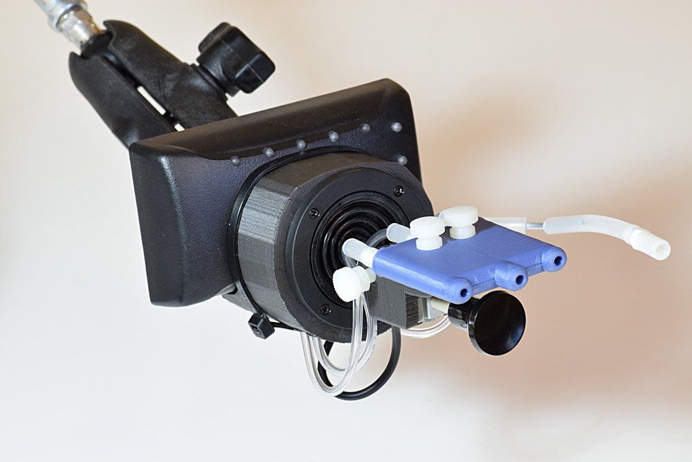 Meet Rocky NoHands, the paralyzed PUBG streamer who kicks ass using ...