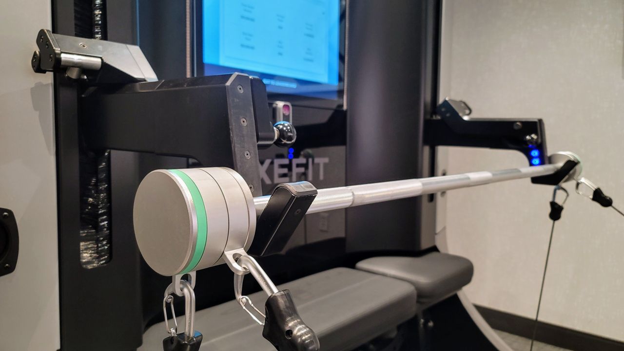 OxeFit XP1 smart gym review | T3