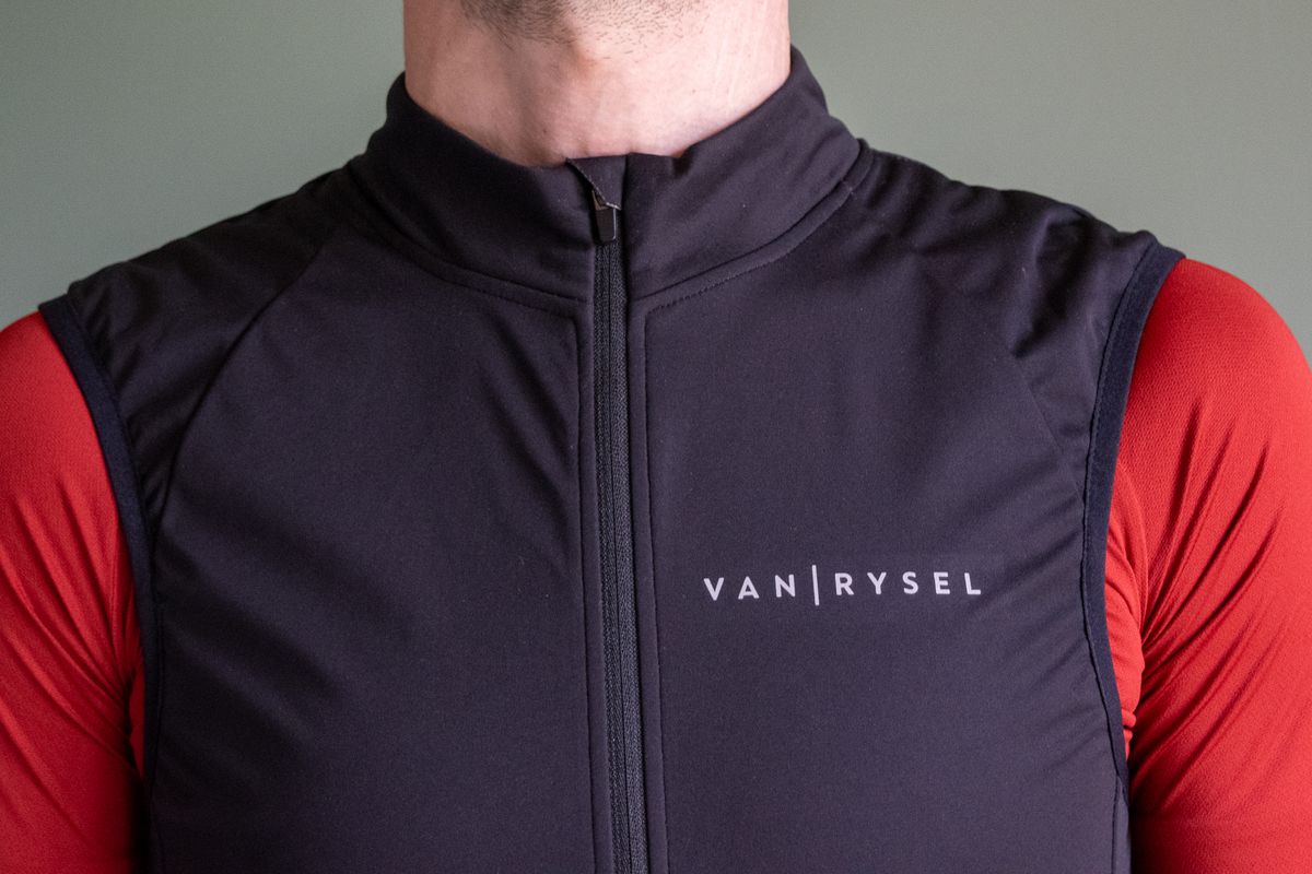 Van Rysel Windproof Gilet Racer review: A great value gilet for autumn ...