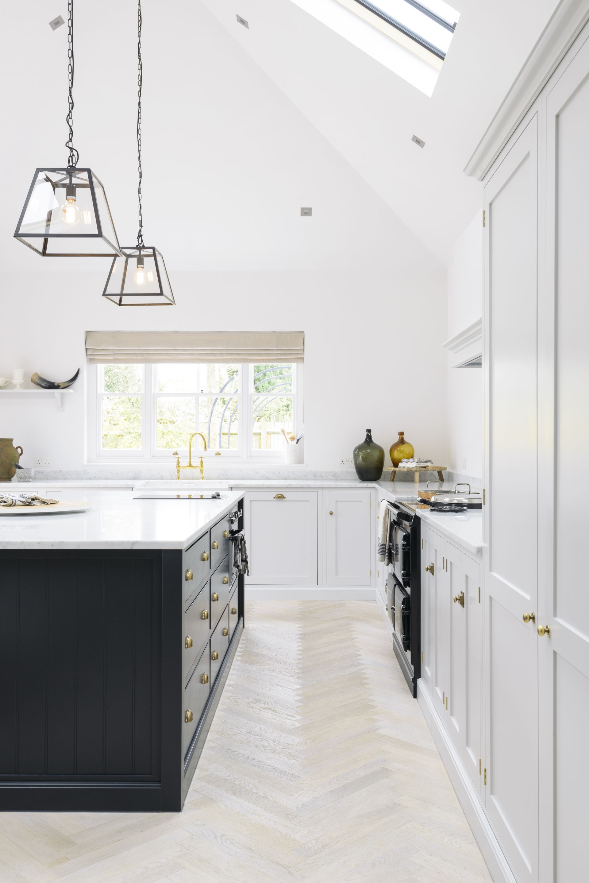 Shaker kitchens: design tips and ideas to create your classic kitchen ...