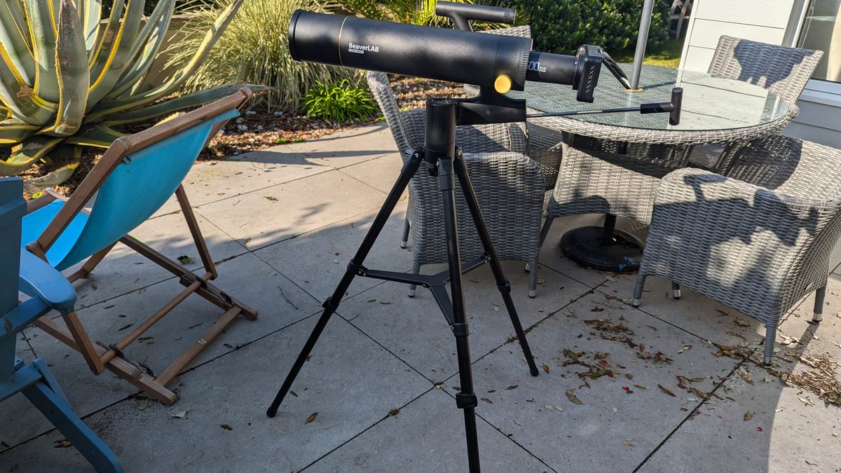 Beaverlab Finder TW2 AI-enhanced telescope review | Space