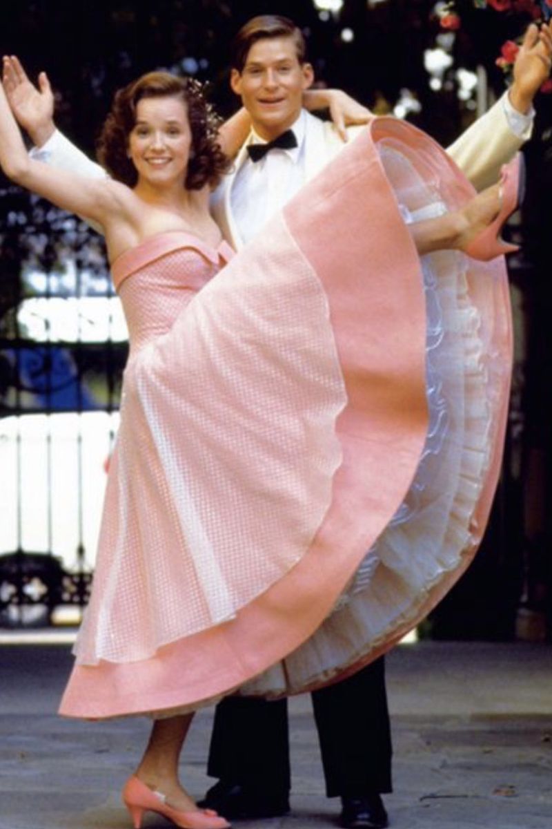35 Best Prom Dresses In Tv And Movies Film And Tv Prom Dresses