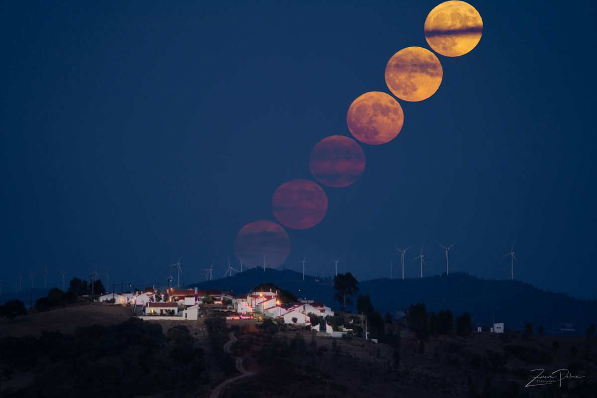 Last super Blue Moon until 2037 lights up skies around the world ...