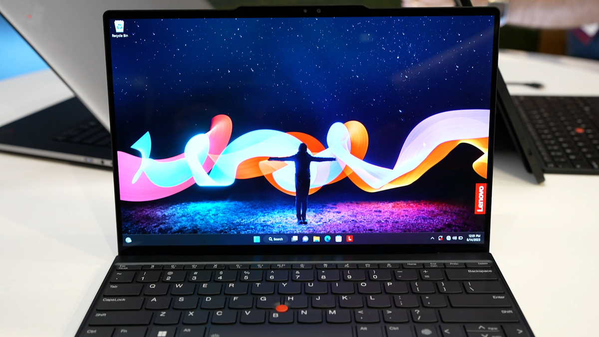 I went hands-on with a ThinkPad made of flaxseeds — here's what to ...