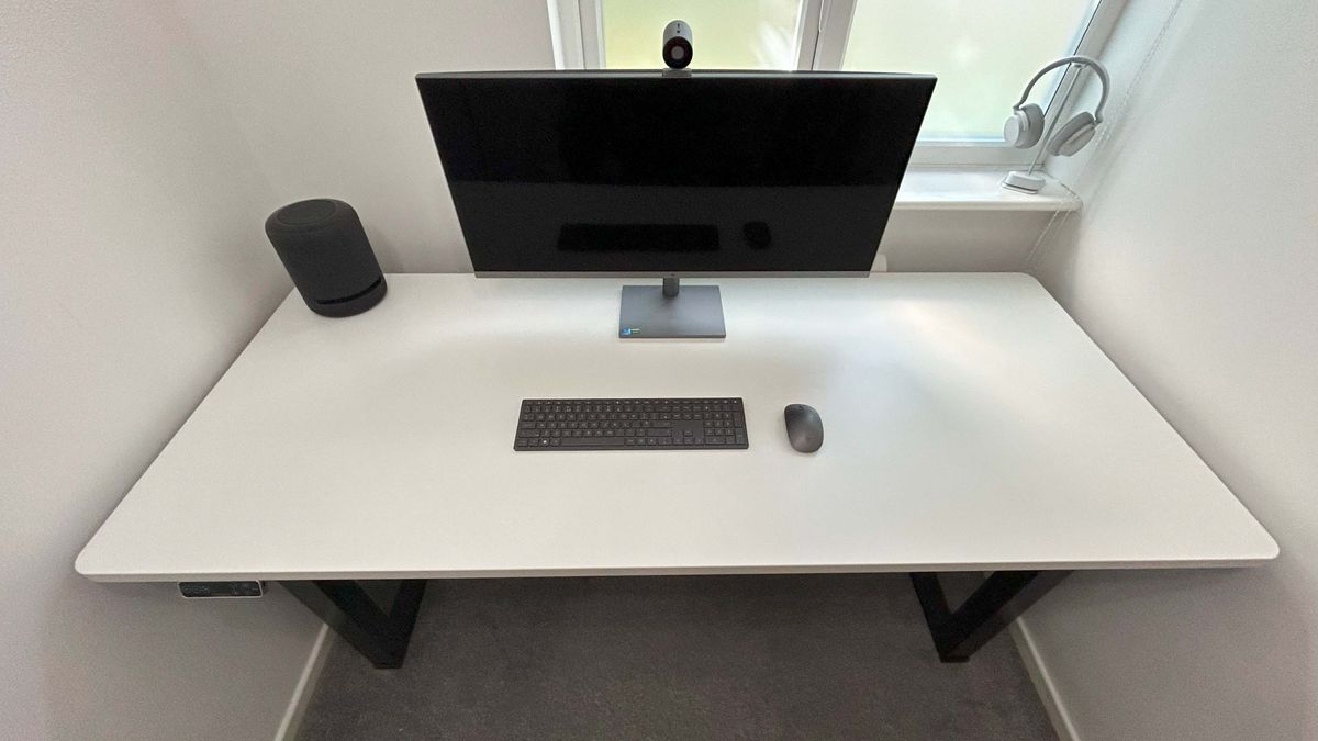 FlexiSpot E7Q standing desk review: Heavy weight champion | Windows Central
