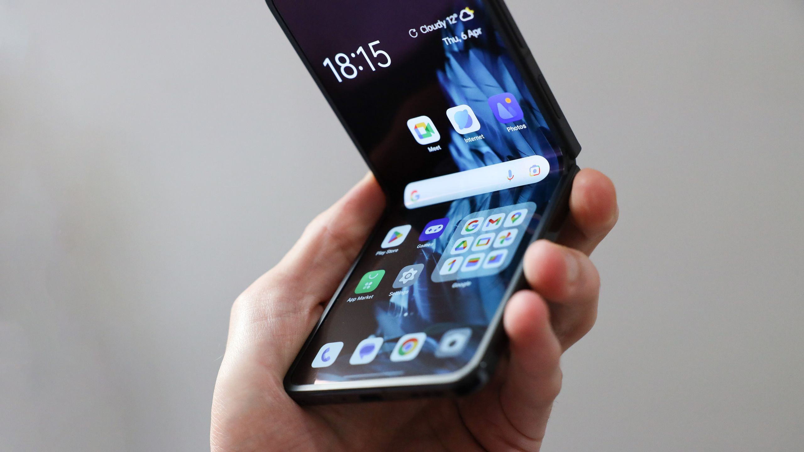 Best flip phones & best fold phones | Digital Camera World