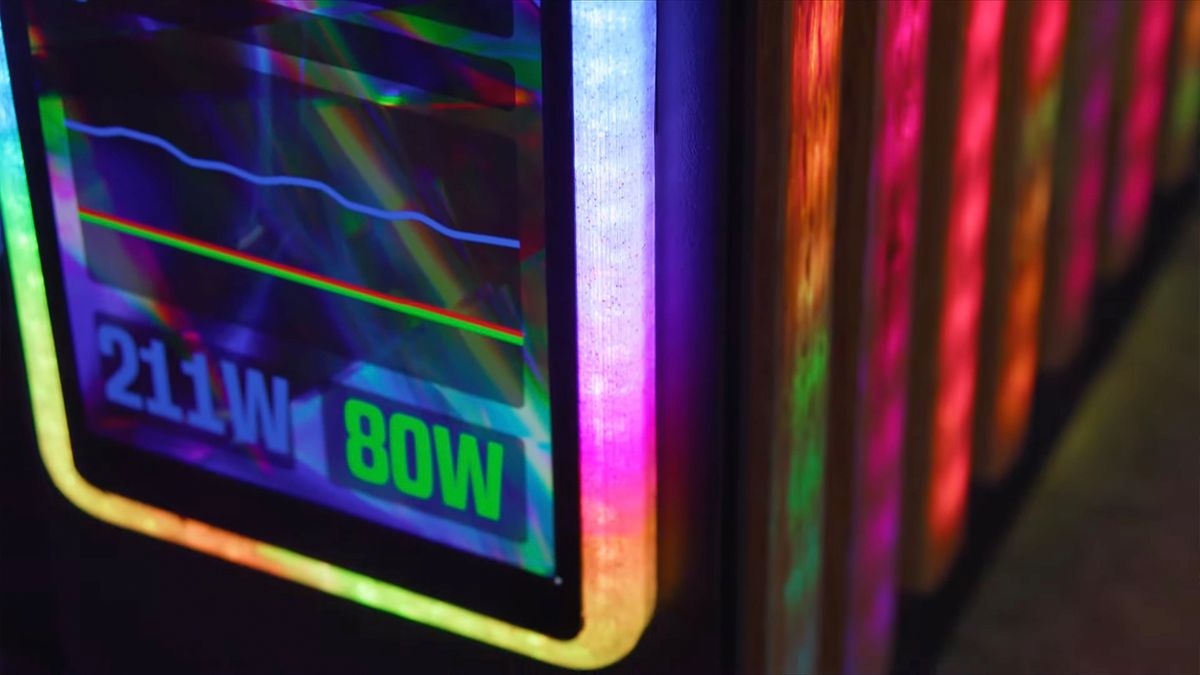 Modder adds so much RGB to a Fractal Design North XL PC build that even ...