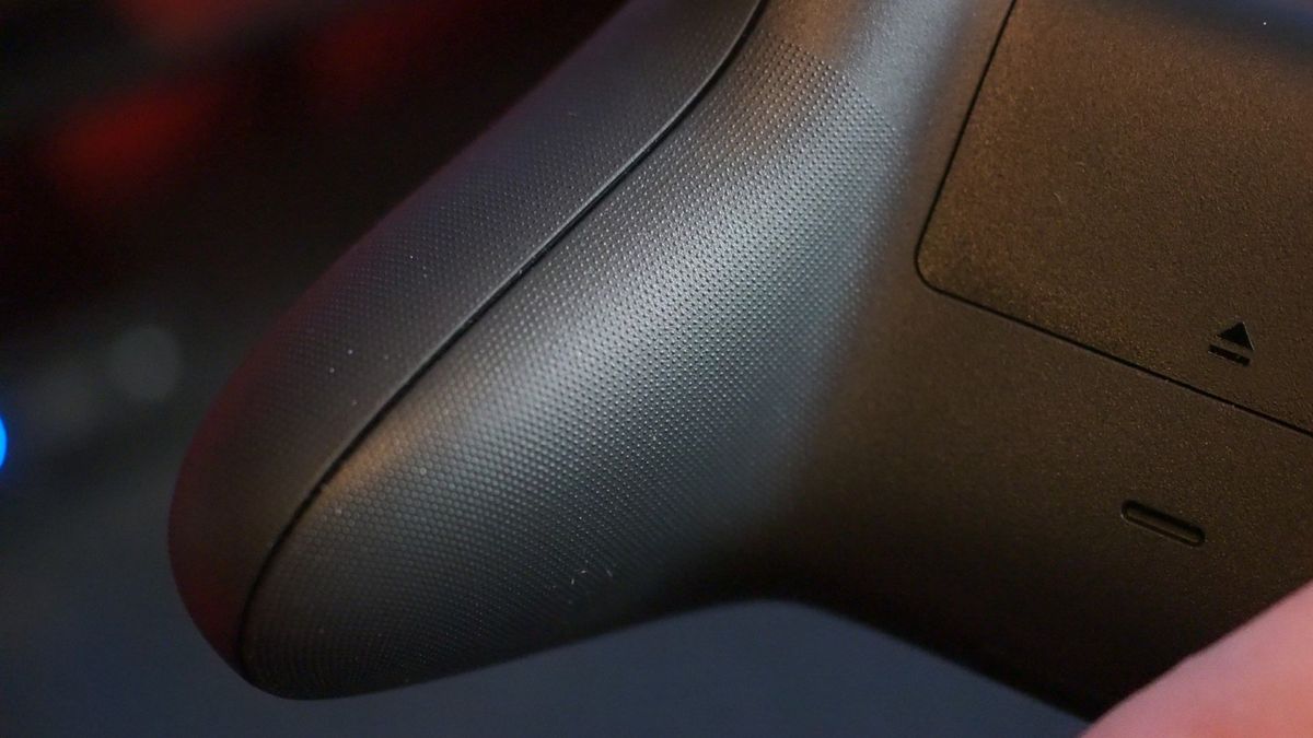 Xbox Series X controller first impressions: Building on perfection ...