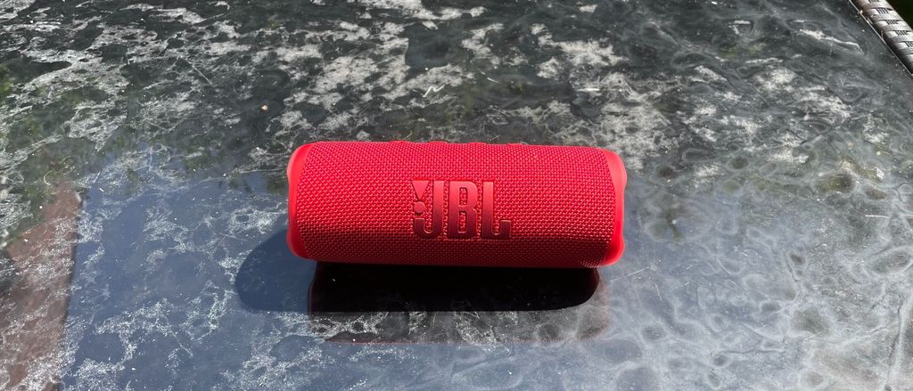 JBL Flip 6 review: improved clarity and precision makes this portable ...