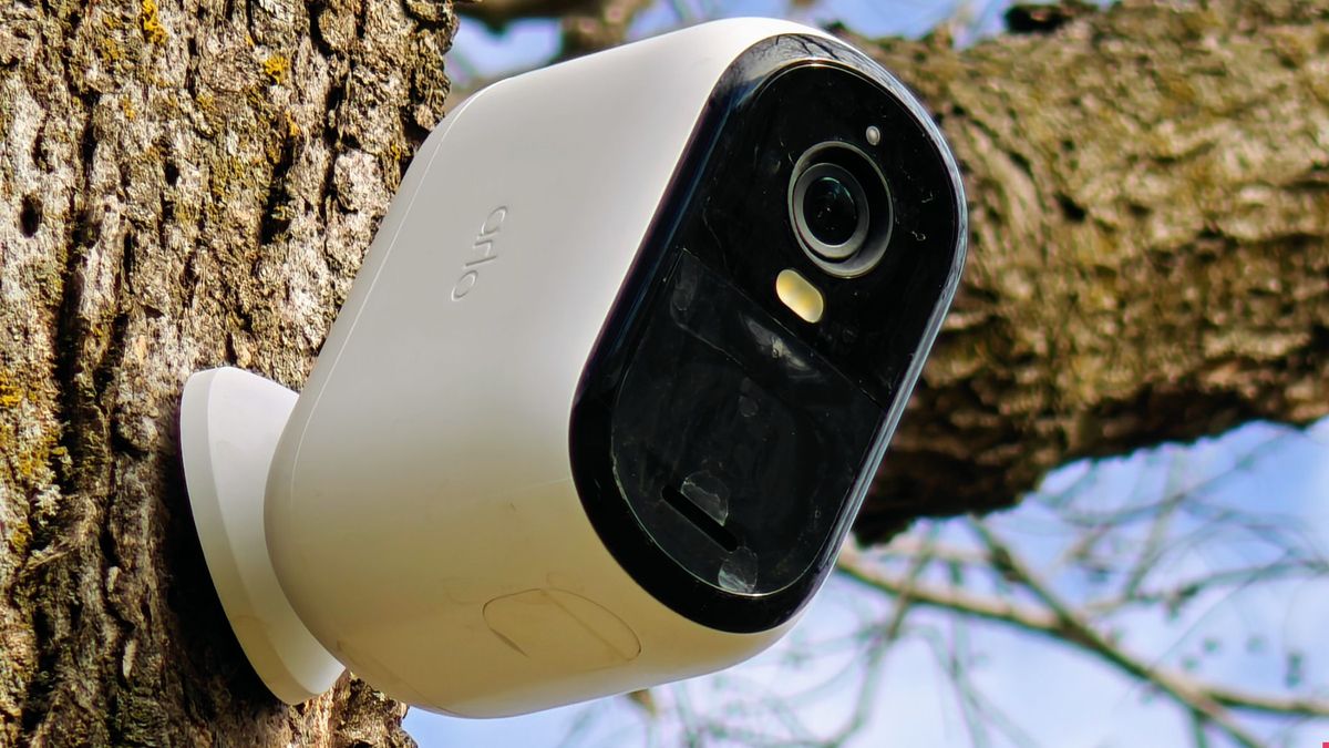 Arlo Essential and Essential XL Wireless Outdoor Security Camera review ...