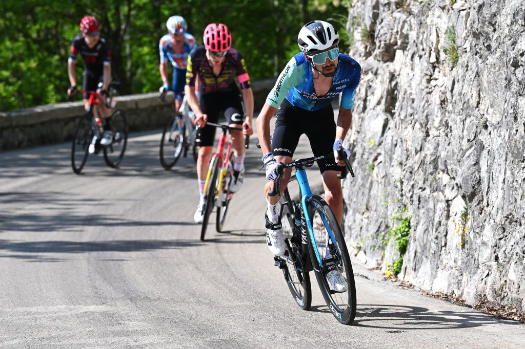 Breakthrough season sees Valentin Paret-Peintre sign with Soudal ...