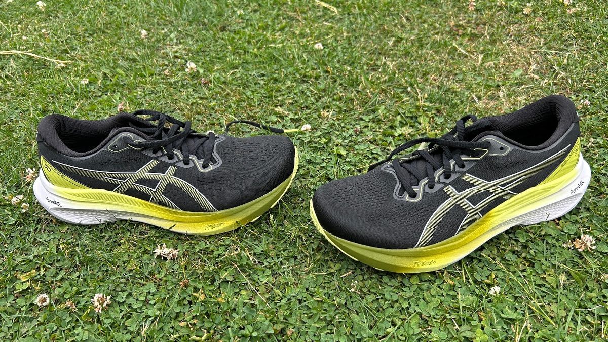The Best Stability Running Shoes For Overpronation | Coach