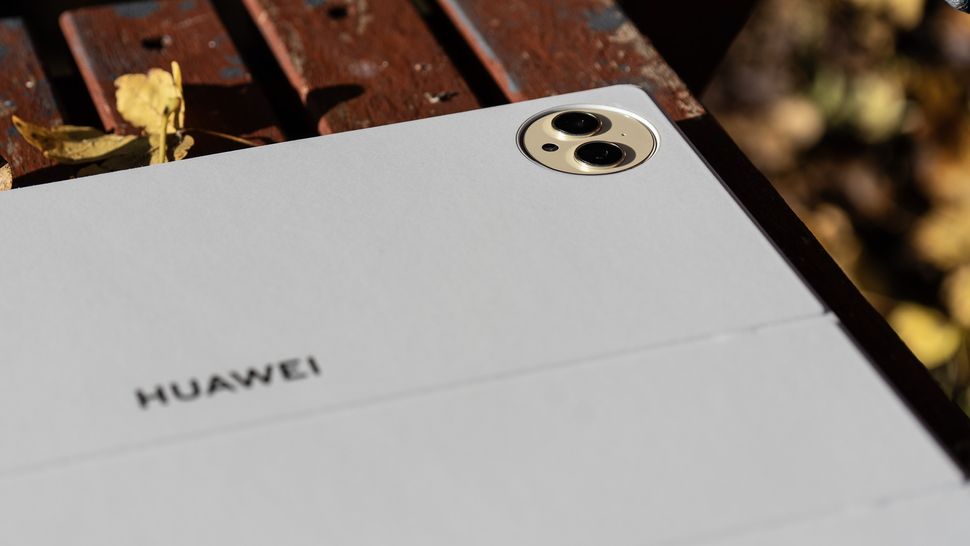 Huawei MatePad Pro Papermatte Edition review: the tablet that thinks it ...