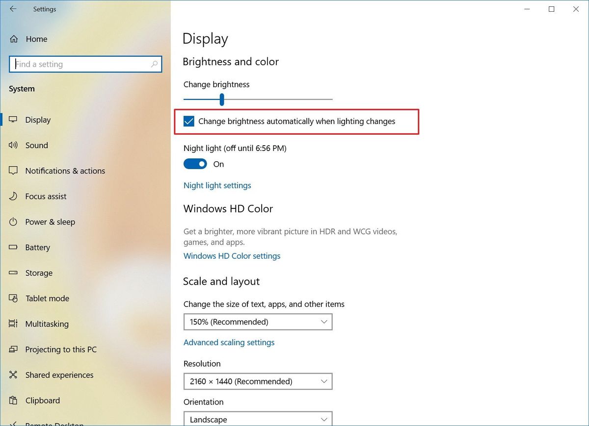 How to automatically adjust video visibility on Windows 10 October 2018 ...